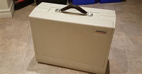 Original Compaq Portable First Legit Ibm Pc Clone With Intel 8088 Cpu