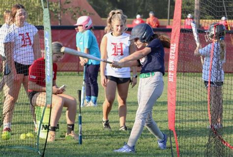 Lil Sis Softball Camp Pairs Young Players With Lady Redskins Putnam