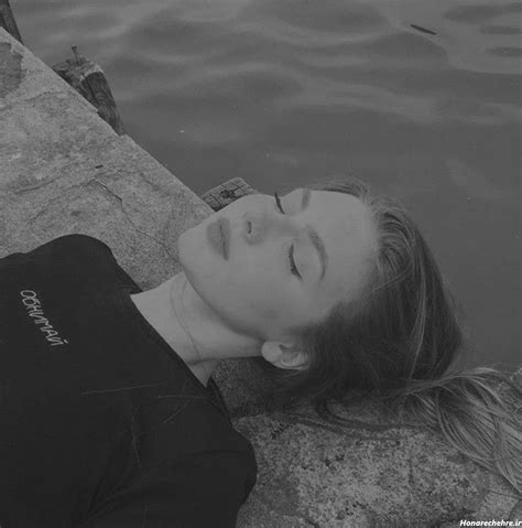 عکس جذاب پروفایل موتور سی بی ۱۳۰۰ برای استایل متفاوت