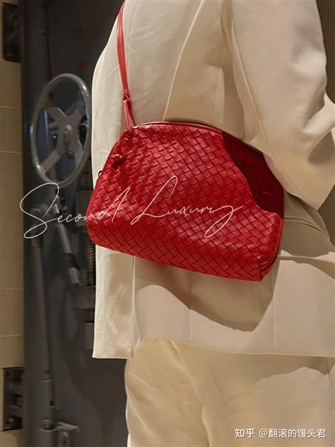 不到2 5k的 Bv 编织斜挎小包 知乎