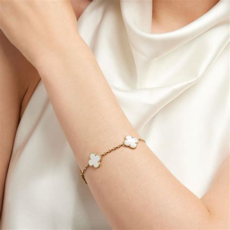 Lot Van Cleef And Arpels