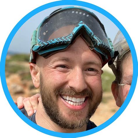 How To Create 2 Foreign Keys Referencing The Same Table In Ef Core I