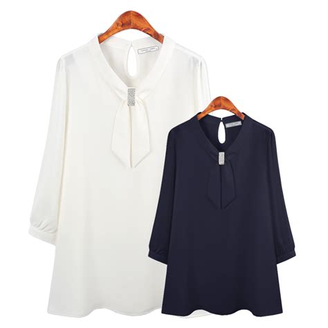 허밍퍼플 여성용 4517 Jn 큐빅 장식 블라우스 빅사이즈 7부 소매 날씬한 미시 중년 하늘하늘 여성의류 에이블리