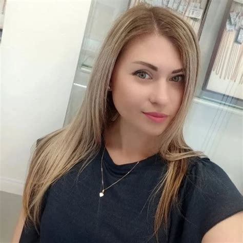 Юлия Софийченко Yulia Sofiichenko • Threads Say More