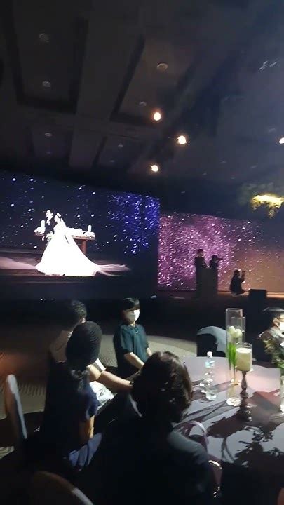 축가 축사를 위한 무대가 준비되어 있는 웨딩홀 더파티움 그랜드컨벤션홀 Youtube