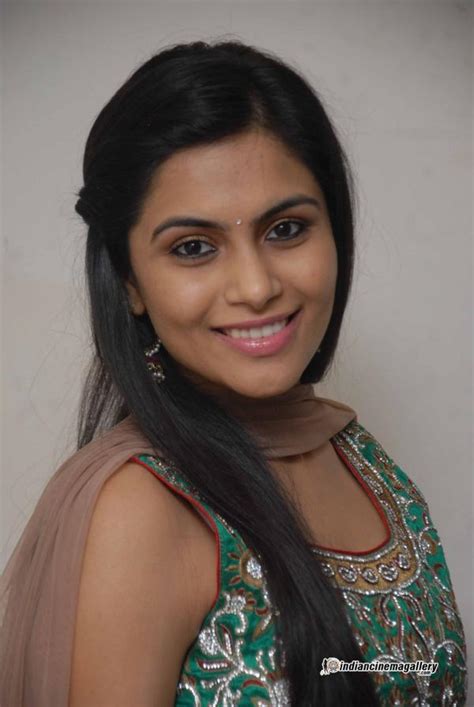 Kannada Actress Sonu Hot Pics Veethi