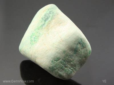 Dry Skin Green River Jade Boulder Buy Gemstone Loose Stone Colorstone