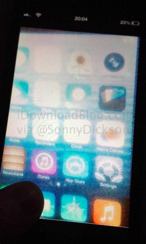 Purported IOS Screens May Show Flat Effects Of Jony Ive S Influence AppleInsider