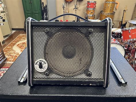 Lectrosonics Maxi Mouse Amplifier 1x8 Reverb