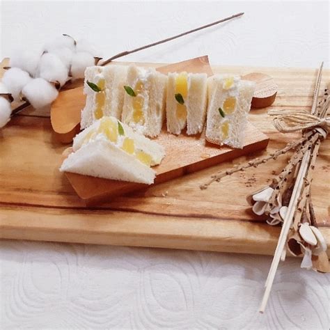 파인애플 생크림 샌드위치 만들기 생과일 후르츠산도 케이크