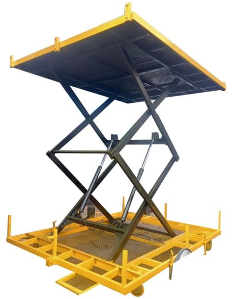 Mild Steel Hydraulic Loading Unloading Ramp Lifting Capacity 1 Ton At