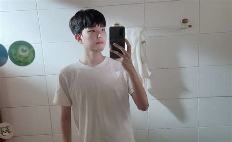 주운 on Twitter 출그으은 준비이이 밍기적 Tmi 노팬티임 https t co o v hIZOY Twitter