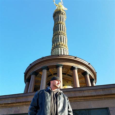 Ricky Sinz Songs Events And Music Stats Viberate Com