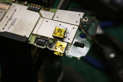 How To Replace A Mini USB Port On Your Cellphone Hackaday