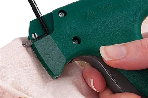Love List This Micro Stitch Tool Will Be Your Emergency Pocket Seamstress