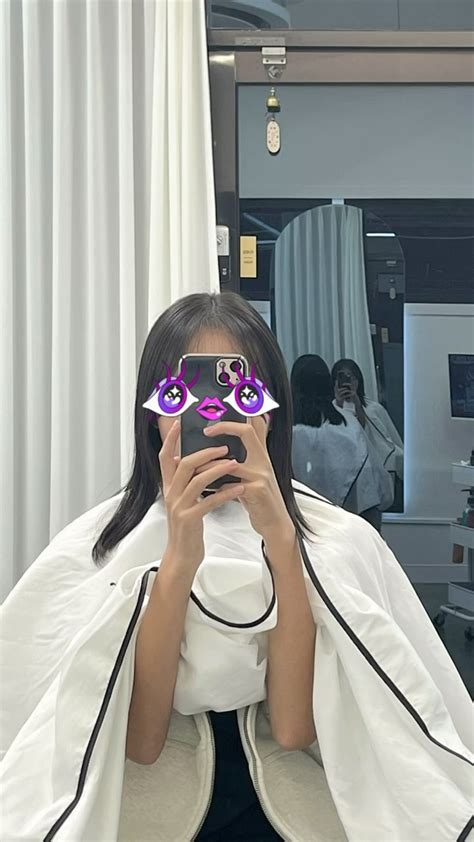 용인 모현 벨리나헤어 헤어스파 미용실 미현원장 여리여리 부드러운 이미지의 고객님 보이쉬하고 러프한 헤어 사진을 가져오셨는데 숏컷하려다가 참았다고 숏컷에서 기를