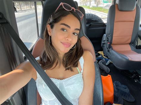 Reem Alsanea Scrolller