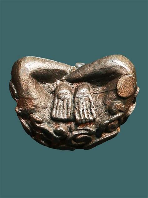 พระปิดตาอุตตโม เนื้อนวะโลหะ หลวงปู่ทิม วัดละหารไร่ ปี 2518 สวยแชมป์ Ennxo