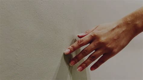 Hukum Suami Masukkan Jari Ke Faraj Perempuan