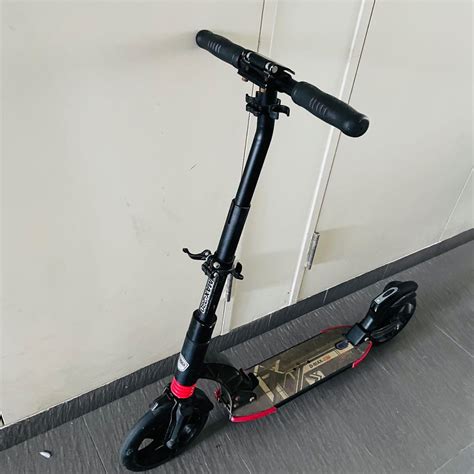 D MAX 230 Manual adult Scooter, Sports Equipment, PMDs, E-Scooters & E ...