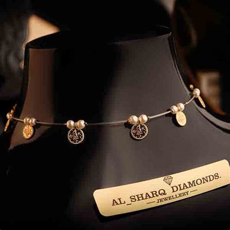 مجوهرات الشرق قلادة لؤلؤ شفاف