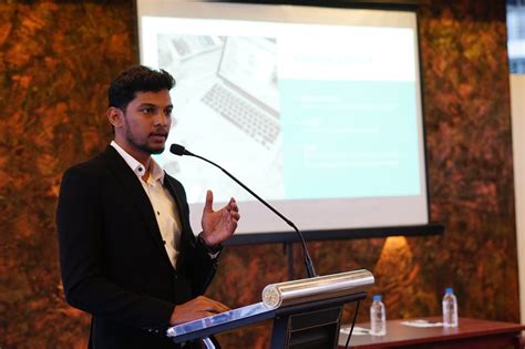 Shibil Povvathi Medium