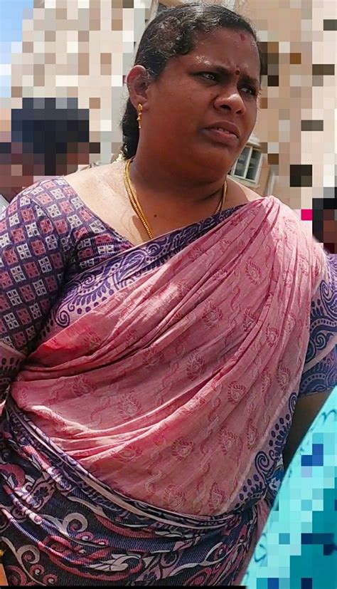 Pin By Anil Kumar On Auntie Beautiful Women Pictures Beautiful Arab