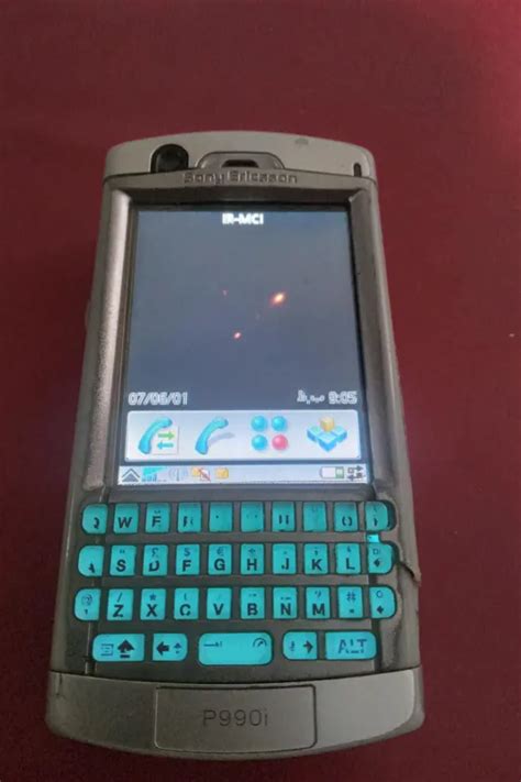 گوشی قدیمی سونی اریکسون P990