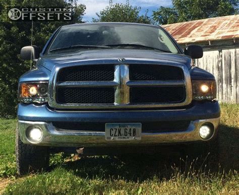 2003 Dodge Ram 1500 With 17x9 12 Moto Metal Mo970 And 265 75r17