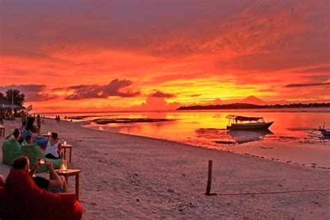 Gilis Sunset The Magical Gili Islands Authentic Indonesia