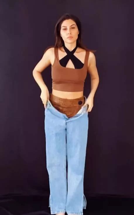 Iranian Actress Strips Off Hijab And Goes Completely Topless In Deleted Instagram Post Daily Star