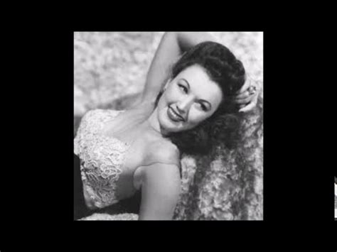 Actress Singer Ginny Simms Wwii Songstress And Actress Ginny Simms