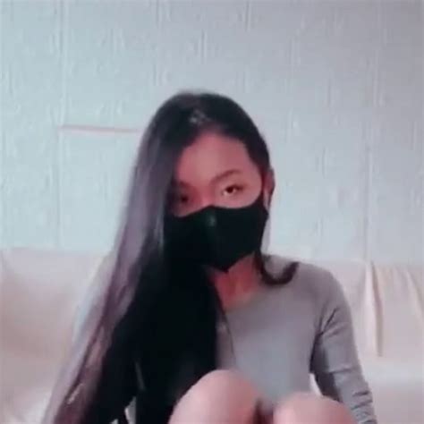 Julia Yogini Youtube