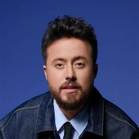 دانلود همه آهنگ های Aydin Kurtoglu همراه با پخش آنلاین ، متن و لینک دانلود مستقیم اپآهنگ