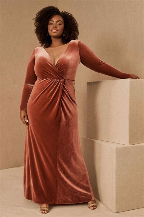 Maxi Dresses With Sleeves Plus Size