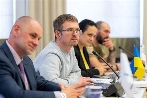 МОЗ України та Світовий банк починають новий проєкт з трансформації охорони здоровя Аптека Online