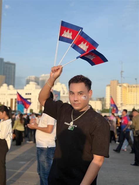 កំណត់ហេតុខ្មោច៚ ប្រទេសខ្ញុំមិនចិត្តអាក្រក់ក្ដៅក្រហាយ ឈ្លានពានអ្នកណាទេ បេះដូងប្រទេសខ្ញុំ