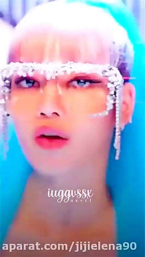 ویدیو از لیسا و رزی