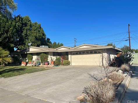 6820 El Cajon Dr Riverside Ca 92504 Redfin