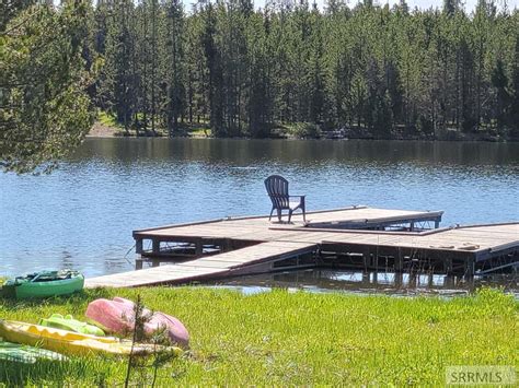 3716 Snake River Road Island Park Id 83429 Compass