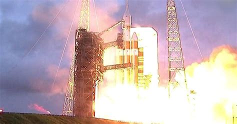 新 우주시대 개막 美 화성 탐사 우주선 발사 성공