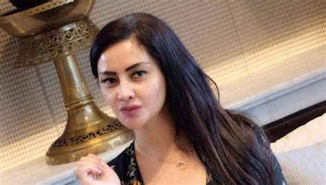 Profil Sisca Melliana Angel X