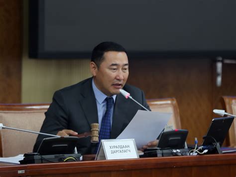 Төрийн байгуулалтын байнгын хороо Үндсэн хуульд оруулах өөрчлөлтийн төслийн нэг дэх