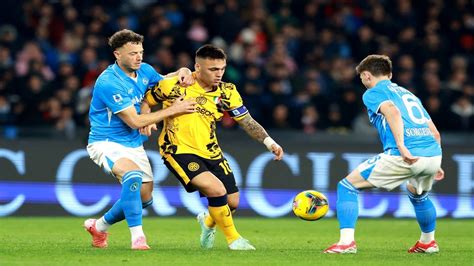 ناپولی ۱ ۱ اینتر شاگردان کونته در دقایق پایانی جنگ بر سر قهرمانی را