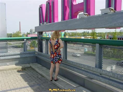 My MILF Exposed Bit Of Public Flashing Nude Pics XHamster