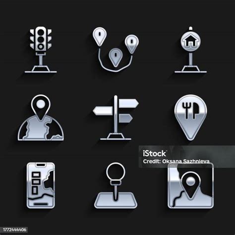도로 교통 표지판 푸시 핀 위치 마커가 있는 접힌 지도 카페 및 레스토랑 도시 내비게이션 지구본 위치 호텔 및 신호등 아이콘을
