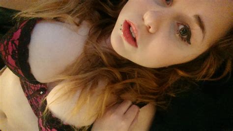 Amber Vixen S Homepage On Myfreecams Com