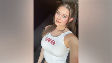 Onlyfans Surge On College Campuses Sparks New Safety Fears As Experts