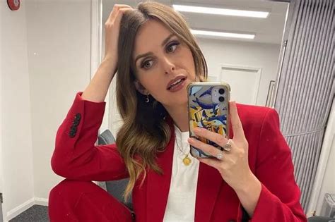 Strictly Ellie Taylor Tells Of Deep Shame After Pregnancy Changed Show Home Body Mirror Online