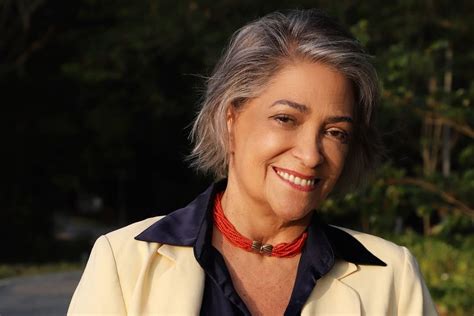 Influencer De Etiqueta Fernanda Britto Morre Aos 64 Anos